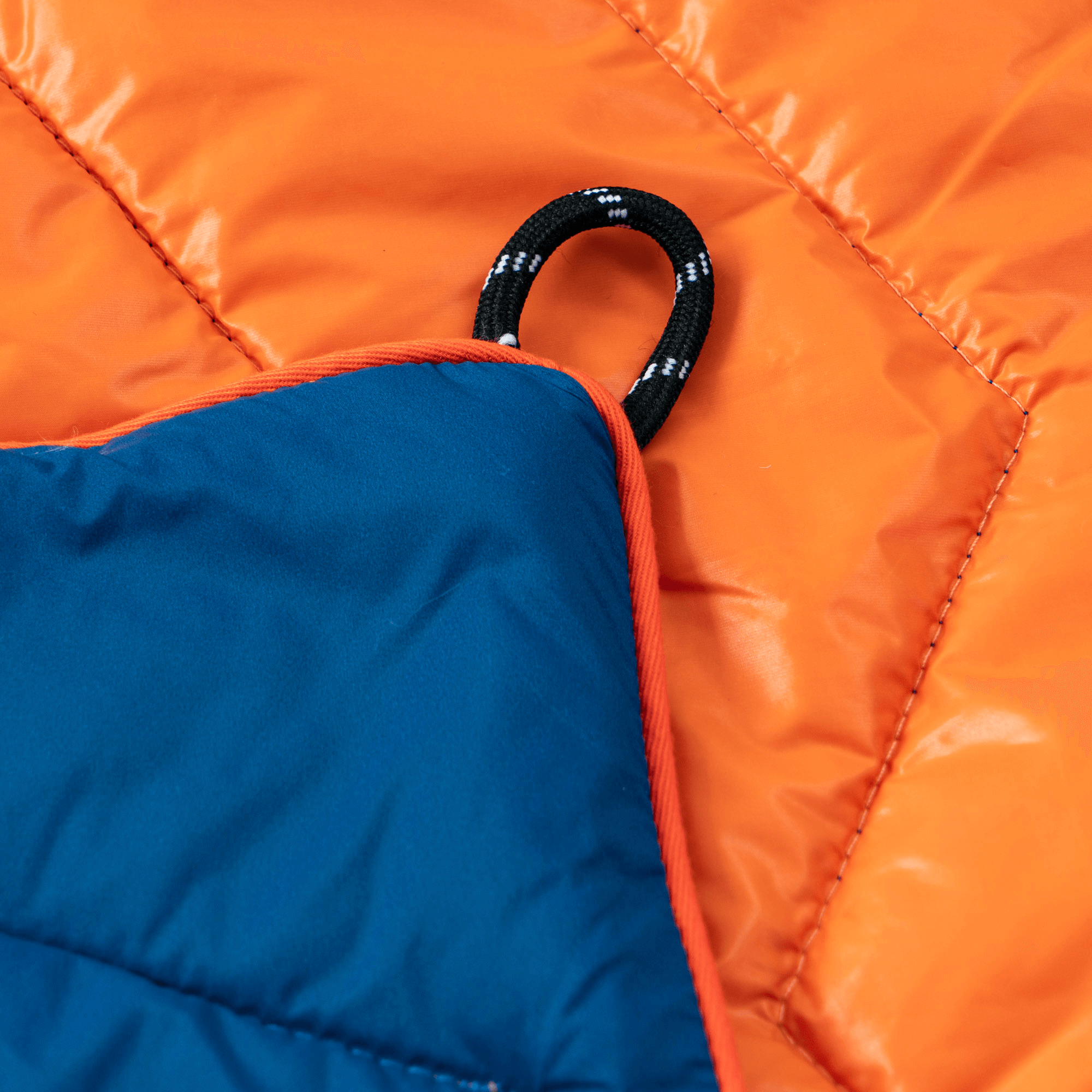 Bulk Supply DWR Waterproof Nylon Puffy Blanket - Olive Home